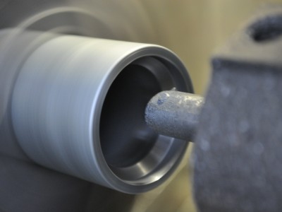 Filettatura tubi oil & gas, Grovatura acciaio, Tornitura tubi